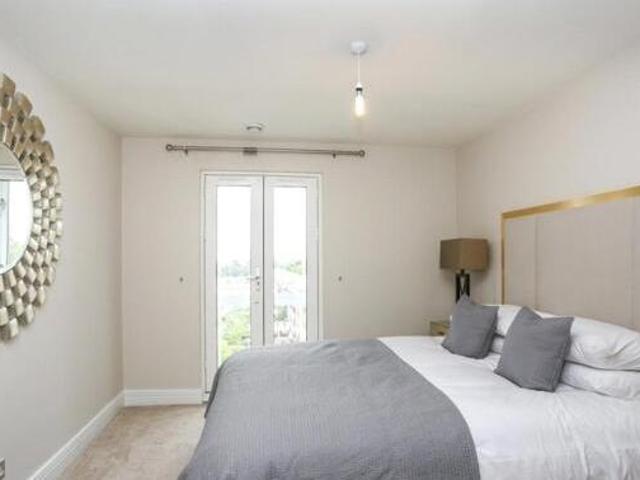 1 Bedroom Apartment For Sale In 388 Kensington High Street, London