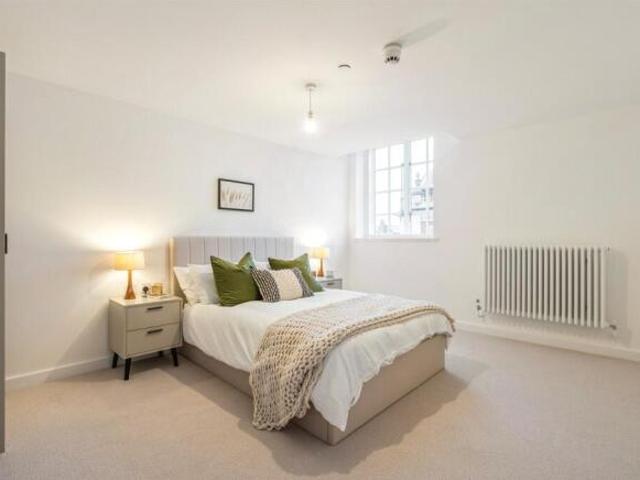 1 bedroom apartment for sale in 303 The Bank, The Headrow, Leeds, West Yorkshire, LS1