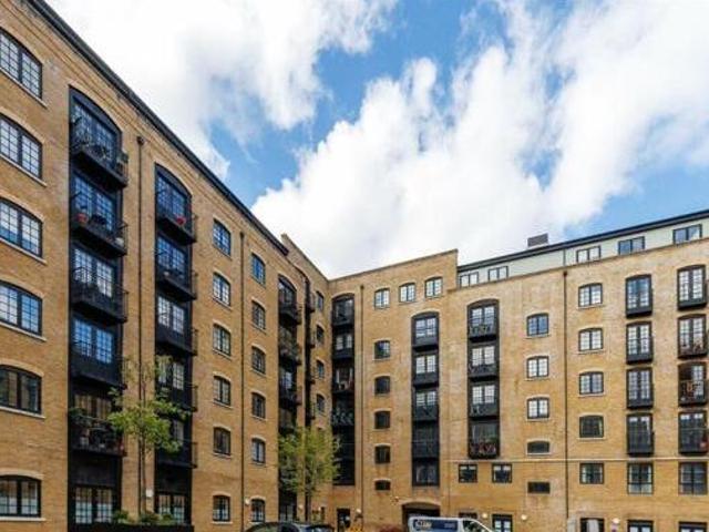 1 Bedroom Apartment For Sale In 3 Cayenne Court, London