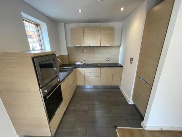 1 Bedroom Apartment For Sale In 3 Hornbeam Way, Manchester