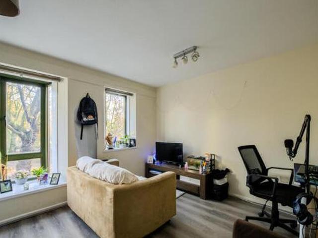1 Bedroom Apartment For Sale In 45 St. Pauls Square