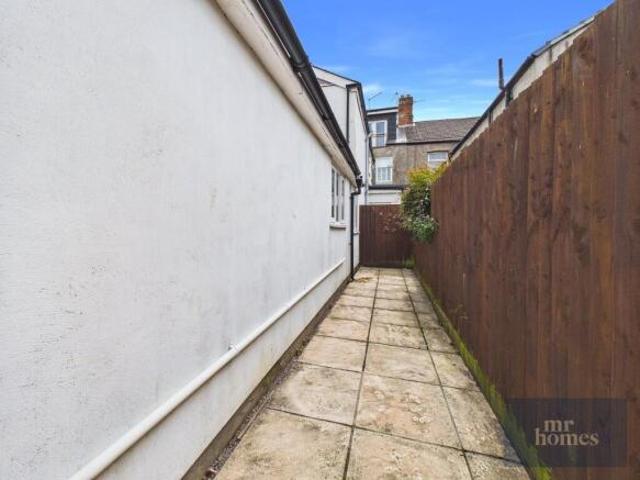 1 bedroom apartment for sale in 54 Penarth Road, Grangetown, Cardiff, CF11