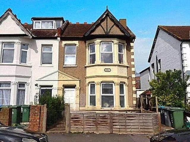 1 bedroom apartment for sale