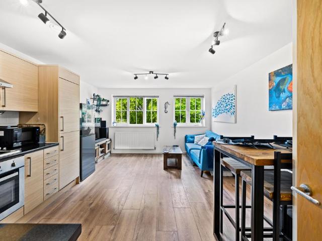 1 bedroom apartment for sale