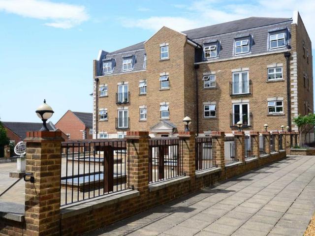 1 bedroom apartment for sale