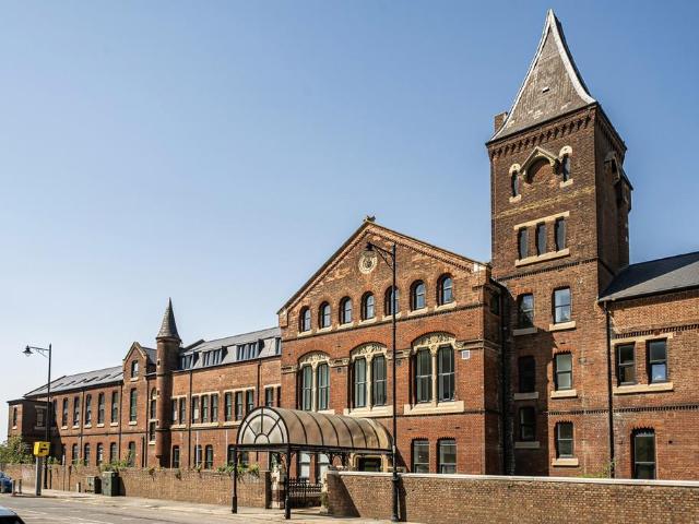 1 bedroom apartment for sale