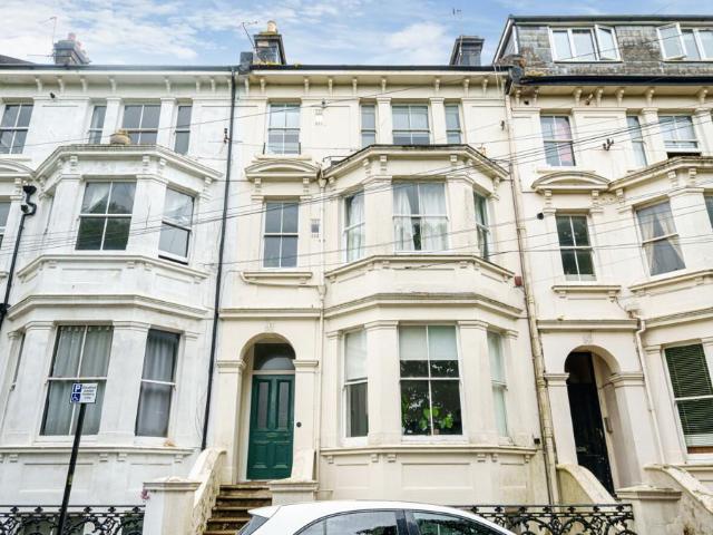 1 bedroom apartment for sale