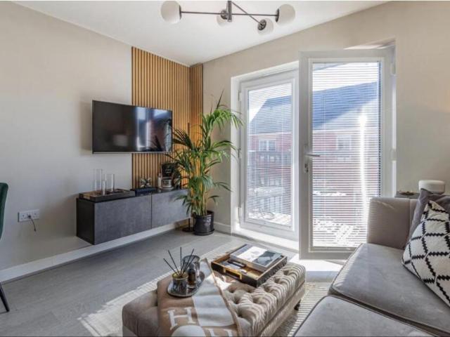 1 bedroom apartment for sale