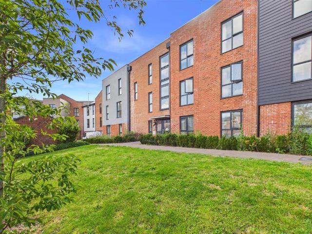 1 bedroom apartment for sale