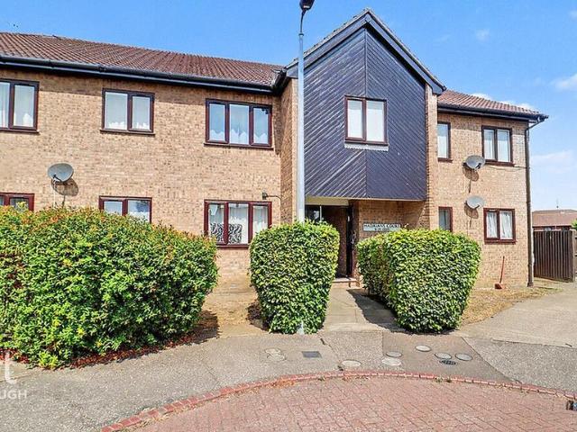 1 bedroom apartment for sale