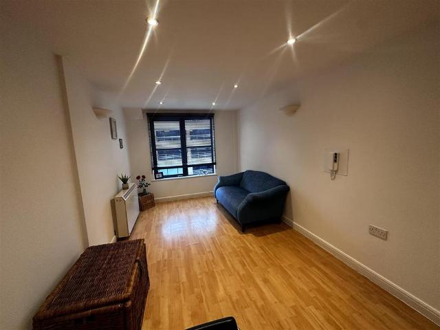 1 bedroom apartment for sale