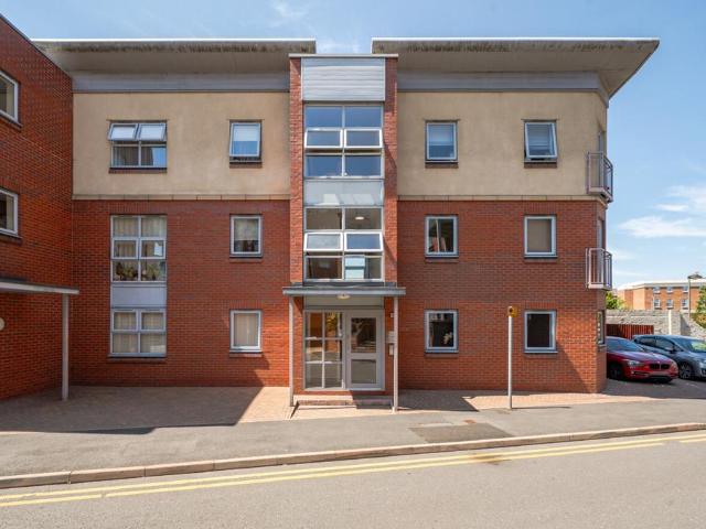 1 bedroom apartment for sale