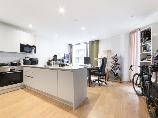 1 bedroom apartment for sale