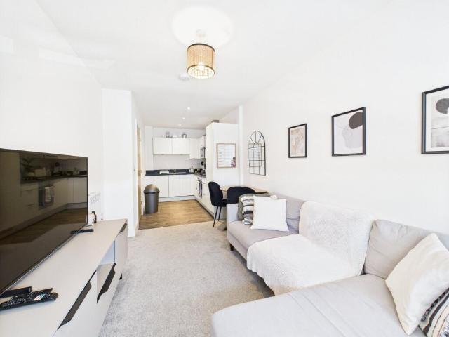 1 bedroom apartment for sale