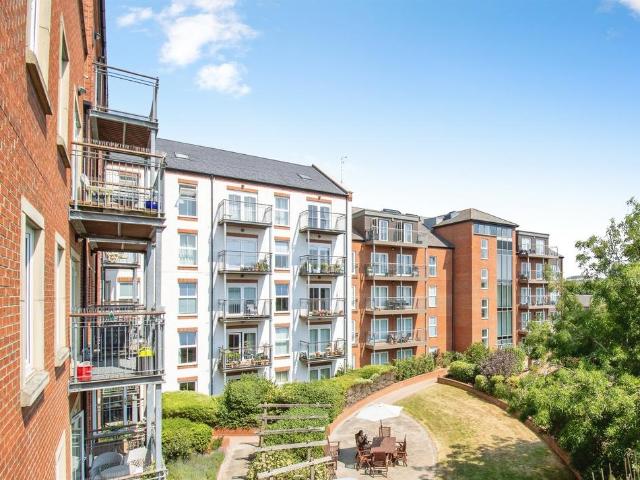 1 bedroom apartment for sale