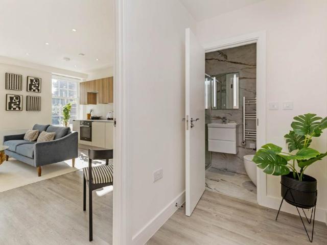 1 bedroom apartment for sale