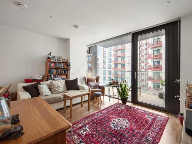 1 bedroom apartment for sale