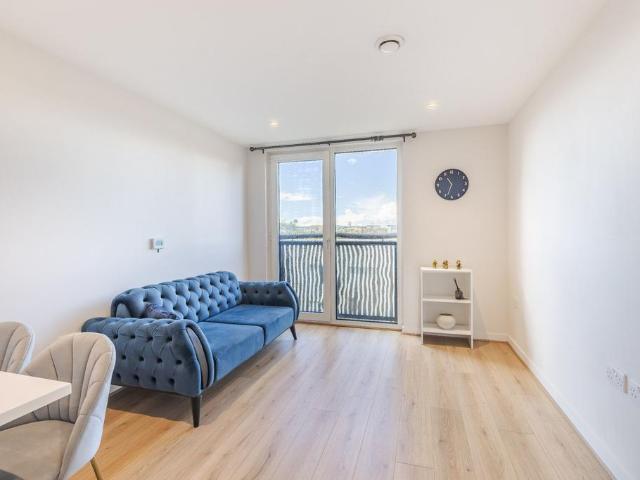 1 bedroom apartment for sale