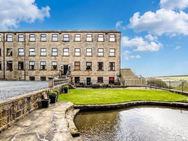 1 bedroom apartment for sale