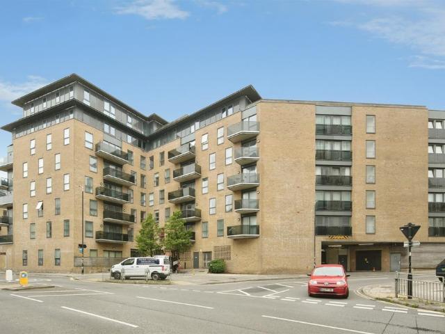 1 bedroom apartment for sale