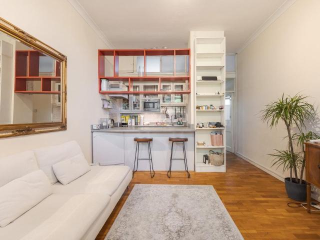 1 bedroom apartment for sale