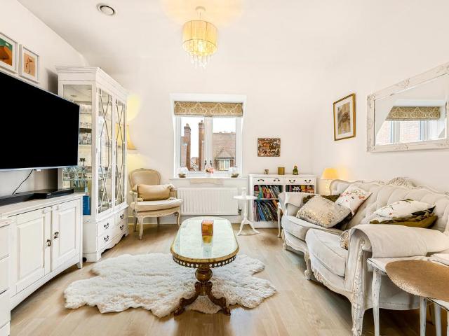 1 bedroom apartment for sale