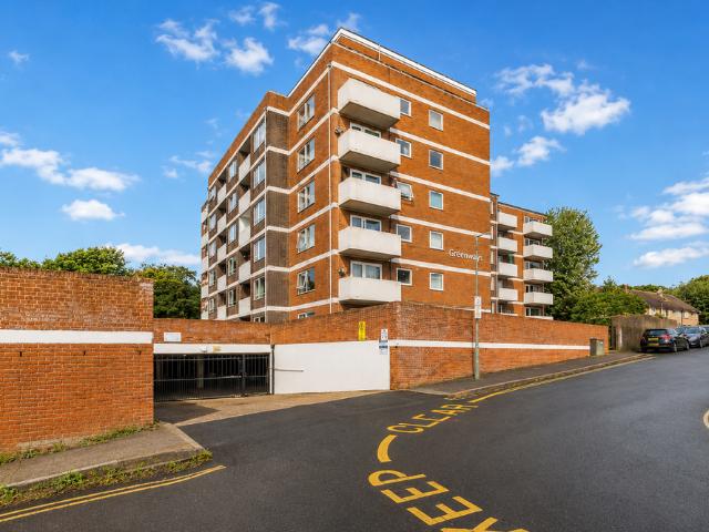 1 bedroom apartment for sale