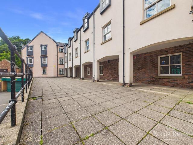 1 bedroom apartment for sale