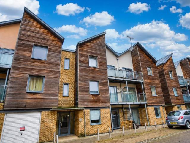 1 bedroom apartment for sale