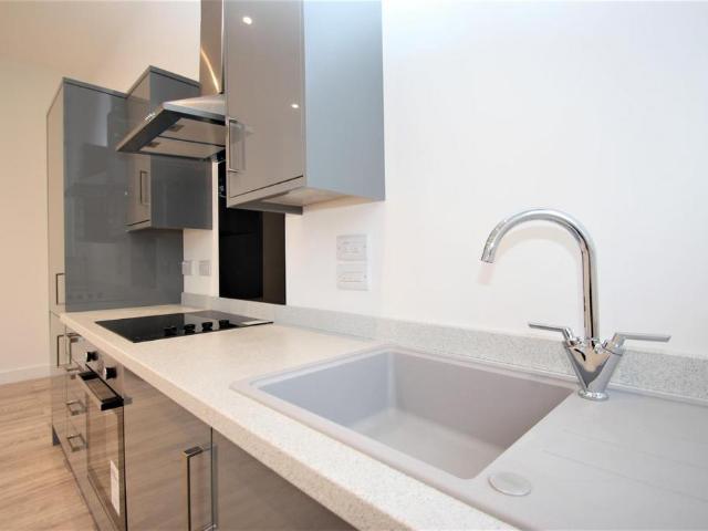 1 bedroom apartment for sale