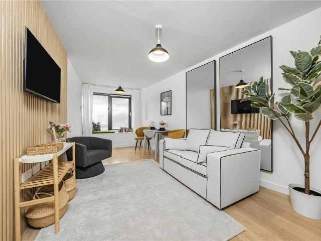 1 bedroom apartment for sale