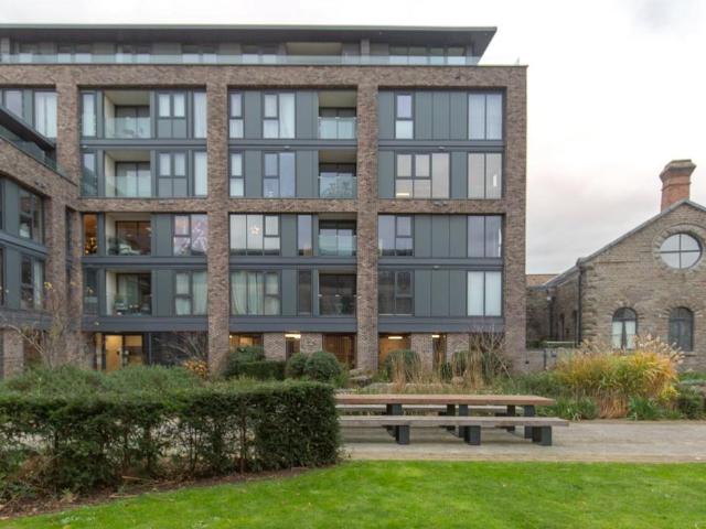 1 bedroom apartment for sale