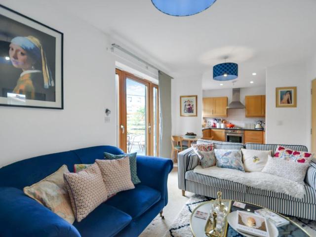 1 bedroom apartment for sale