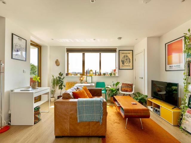 1 bedroom apartment for sale