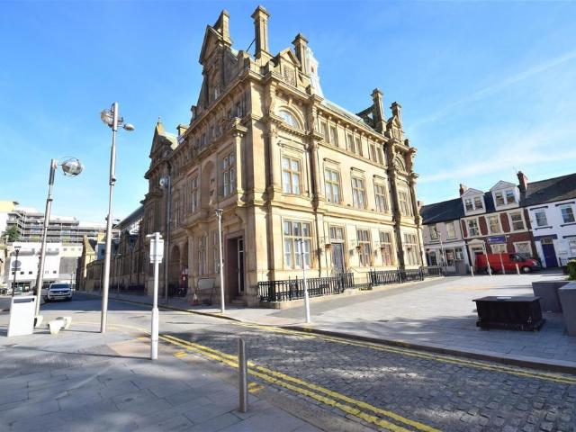 1 bedroom apartment for sale