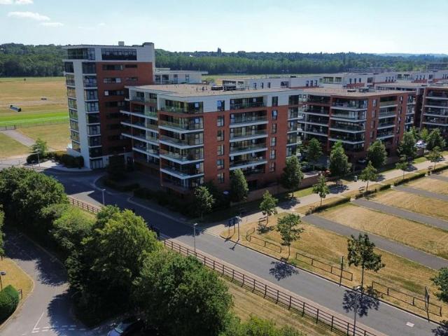 1 bedroom apartment for sale