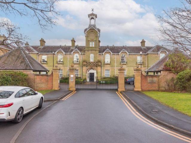 1 bedroom apartment for sale