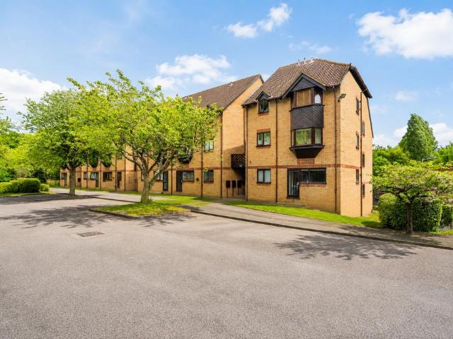 1 bedroom apartment for sale