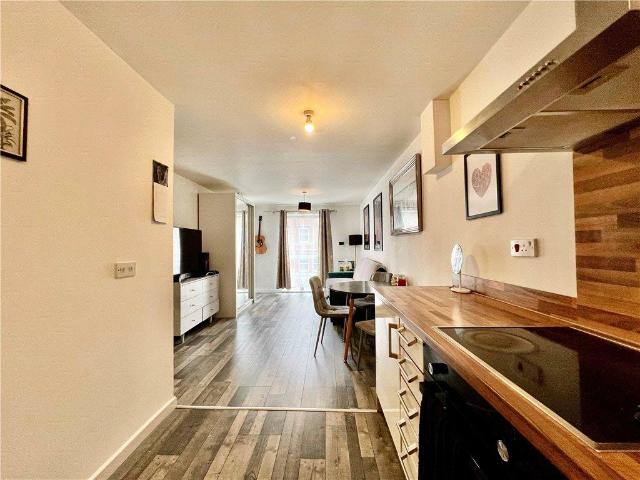 1 bedroom apartment for sale