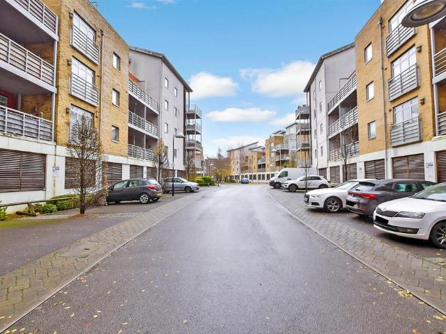 1 bedroom apartment for sale