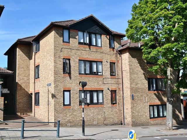 1 bedroom apartment for sale