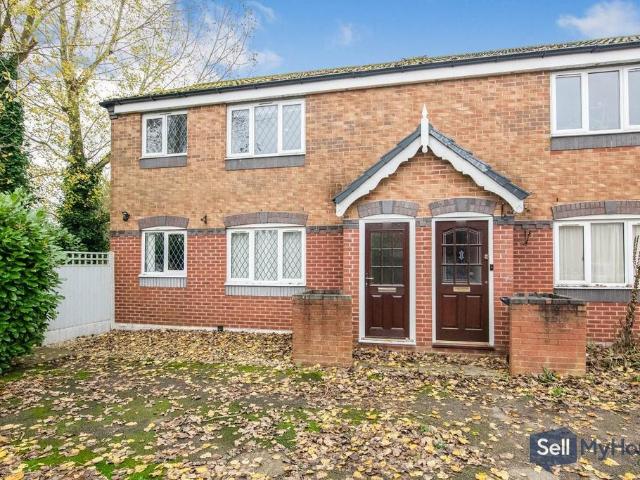 1 bedroom maisonette for sale