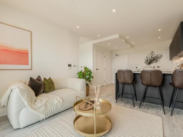 1 bedroom apartment for sale