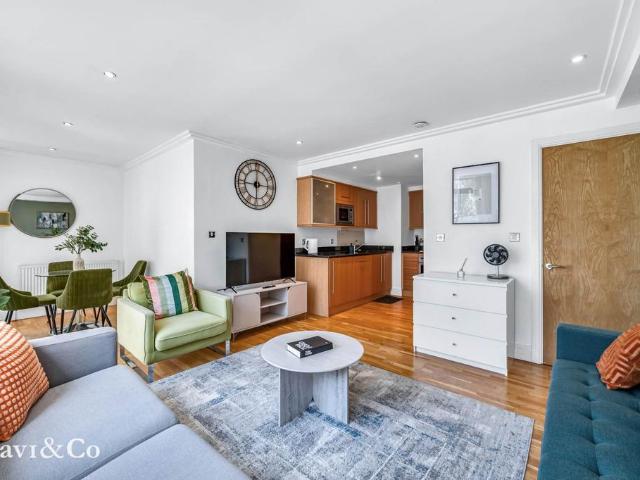 1 bedroom apartment for sale