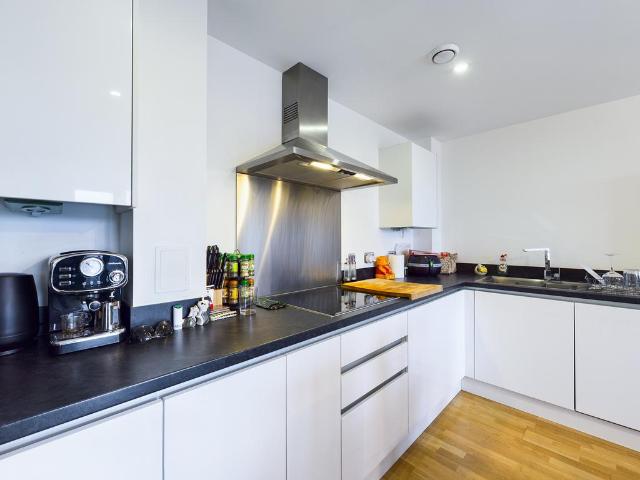 1 bedroom apartment for sale