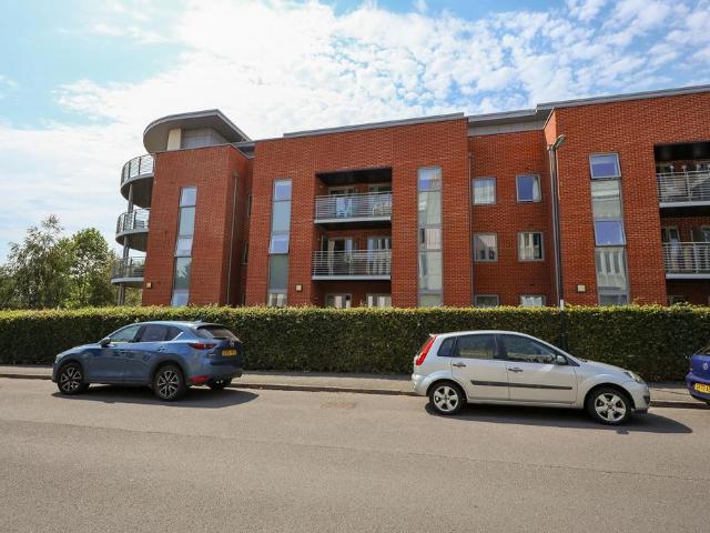 1 bedroom apartment for sale