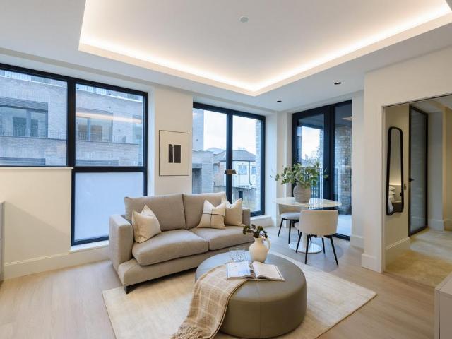 1 bedroom apartment for sale