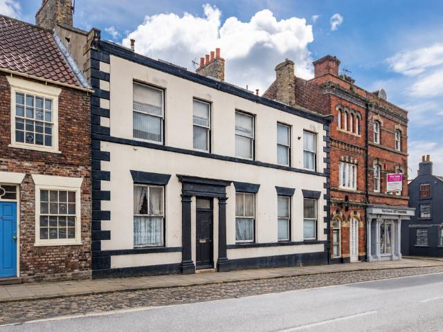 1 bedroom apartment for sale