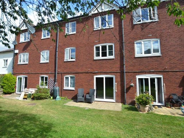 1 bedroom apartment for sale