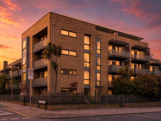 1 bedroom apartment for sale